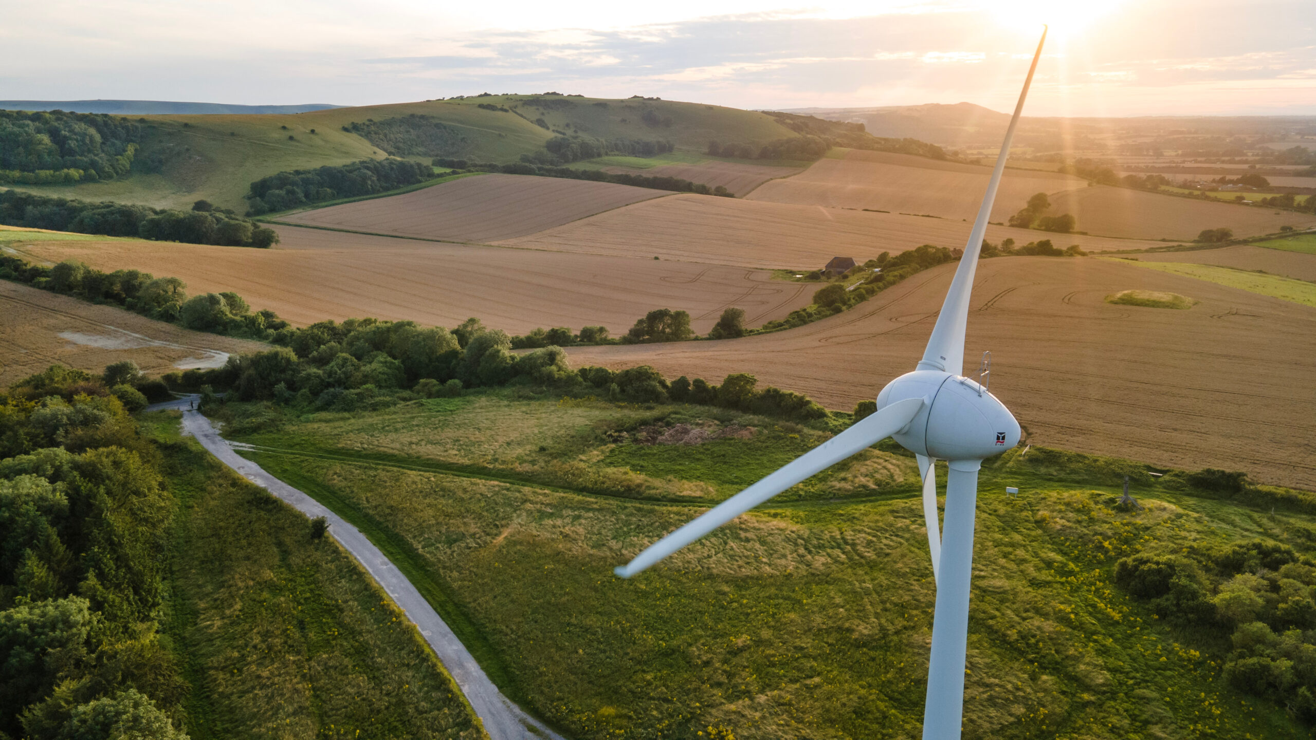 🇬🇧 UK Reforms CfD Scheme: Renewable Energy Contracts Extended to 20 ...